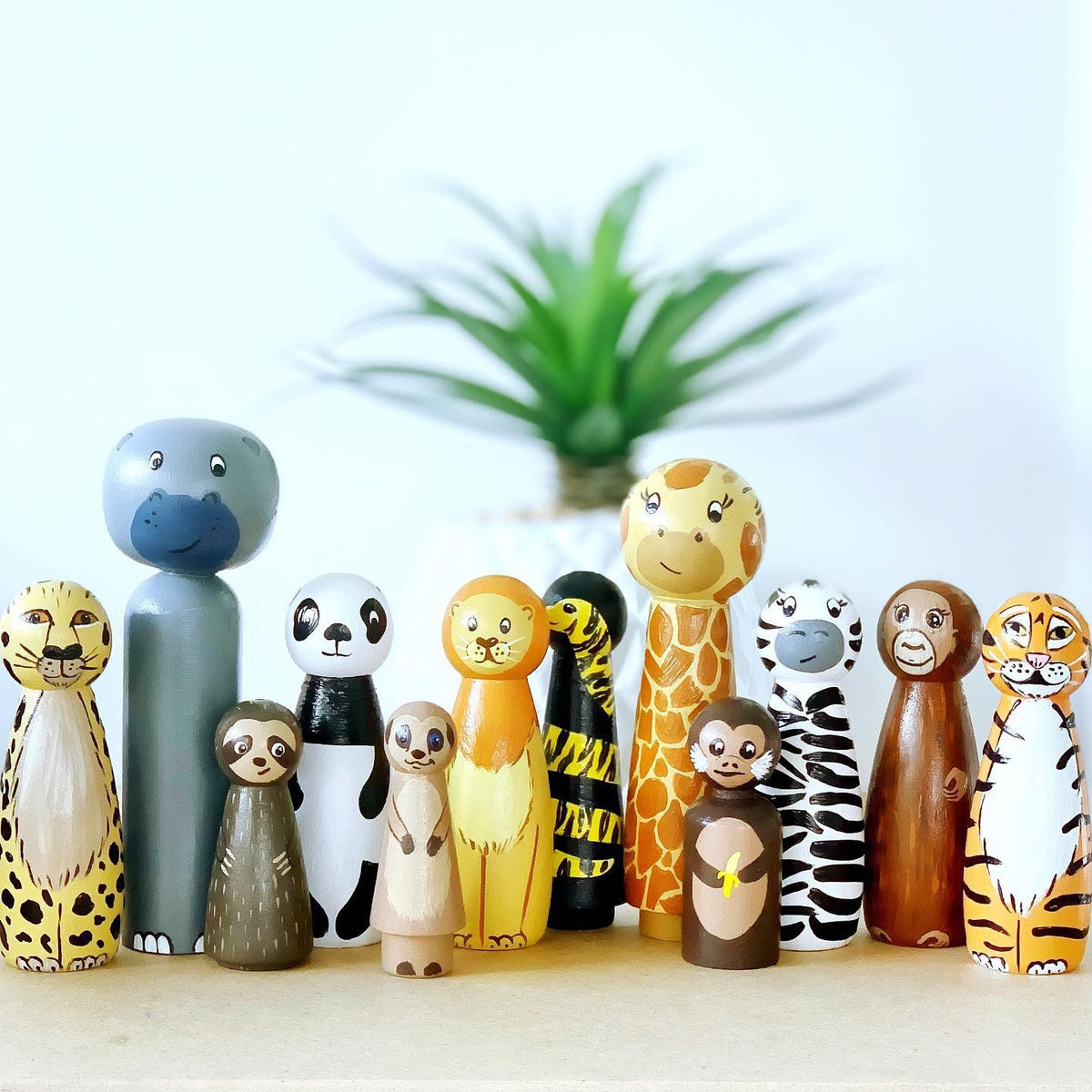 Zoo animals mixed sizes – Weewoodenwondersnz